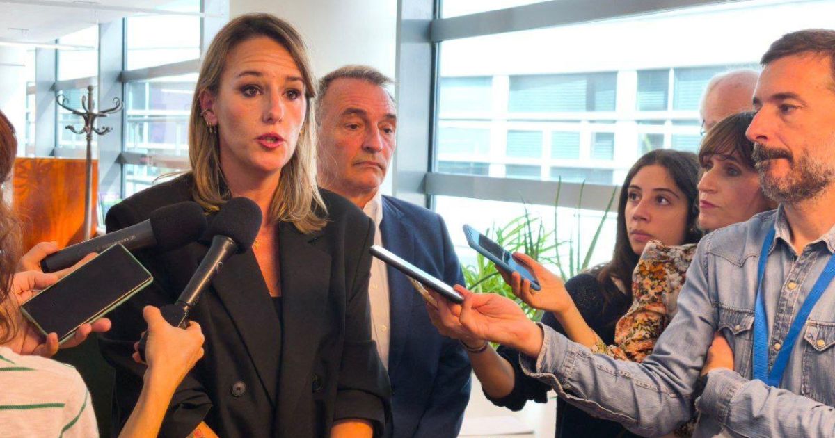 AUGC se reúne en el Congreso con SUMAR para impulsar una PNL sobre la ...